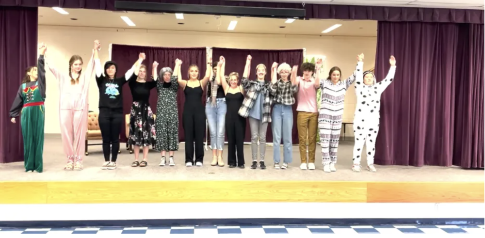 VIDEO: American Sign Language students write and perform Fall 2021 ...
